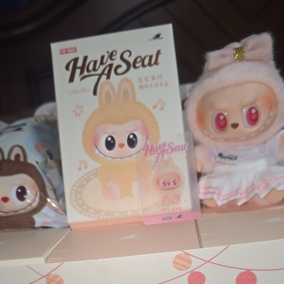 POP MART | Accessories | Dada Popmart Labubu Have A Seat | Poshmark